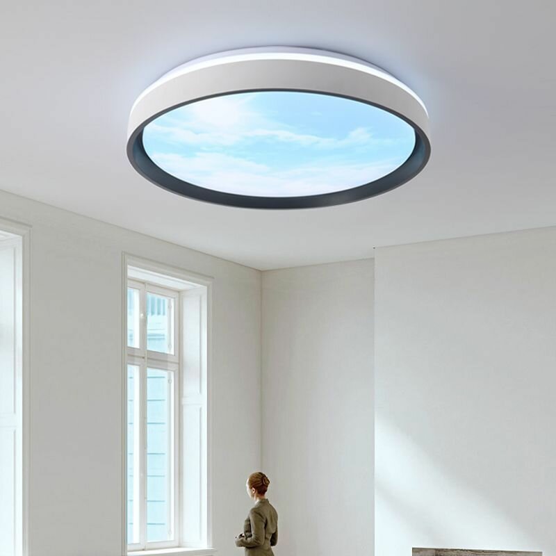 Потолочный светильник с имитацией голубого неба