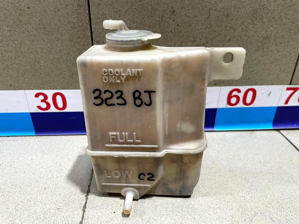 Бачок расширительный Mazda 323 BJ B6BF15350B