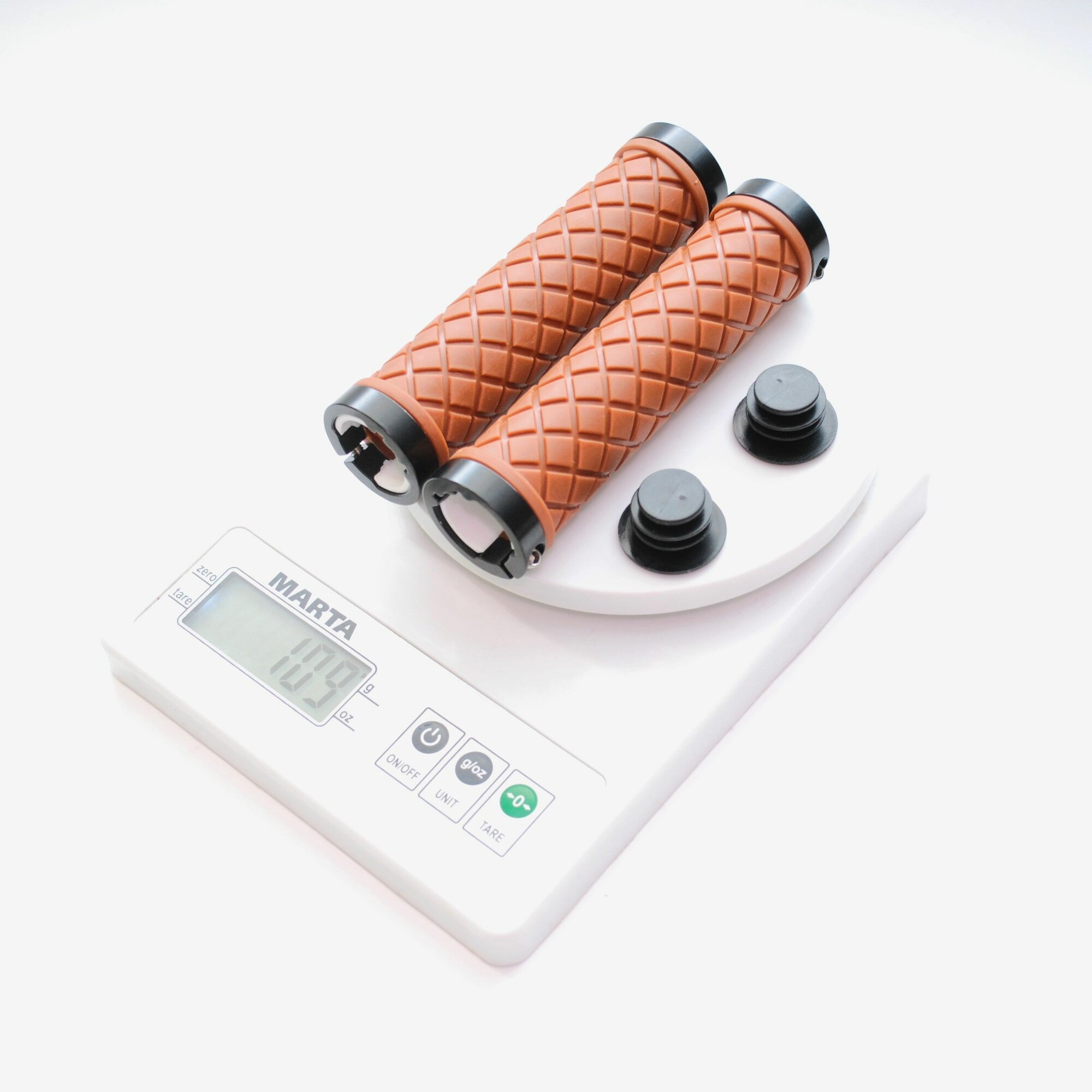 Ручки для руля, грипсы MTB GENOME Lapki II (коричневый)