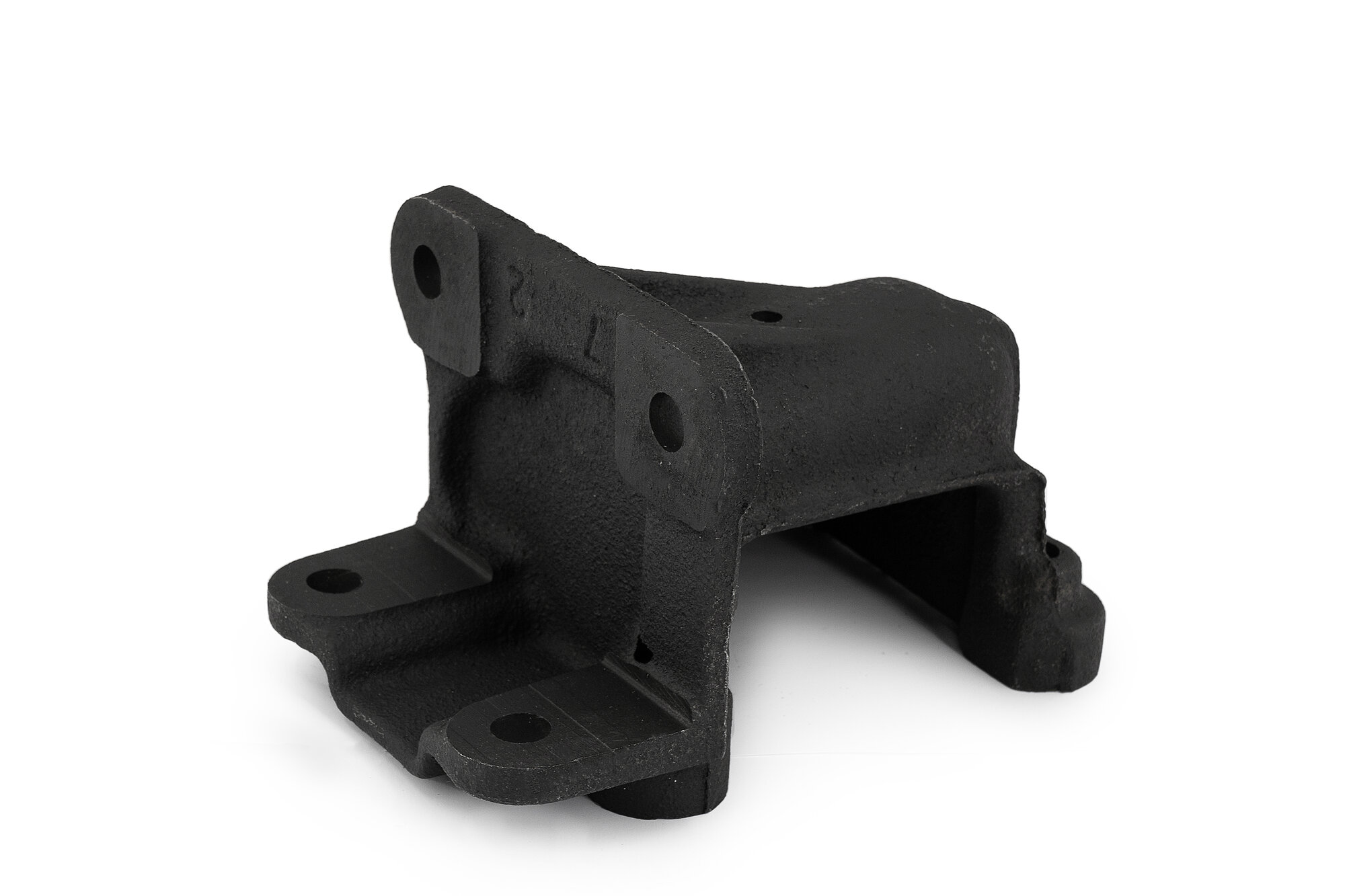 Задний кронштейн передней левой рессоры УАЗ грузового ряда 2206, 3303, 3741, 3909, 3962, 452 с многолистовыми рессорами