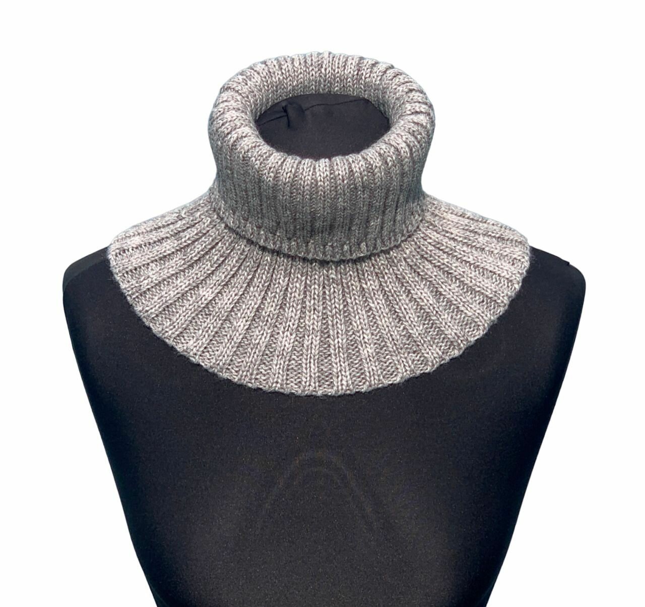 Шарф-манишка для женщин