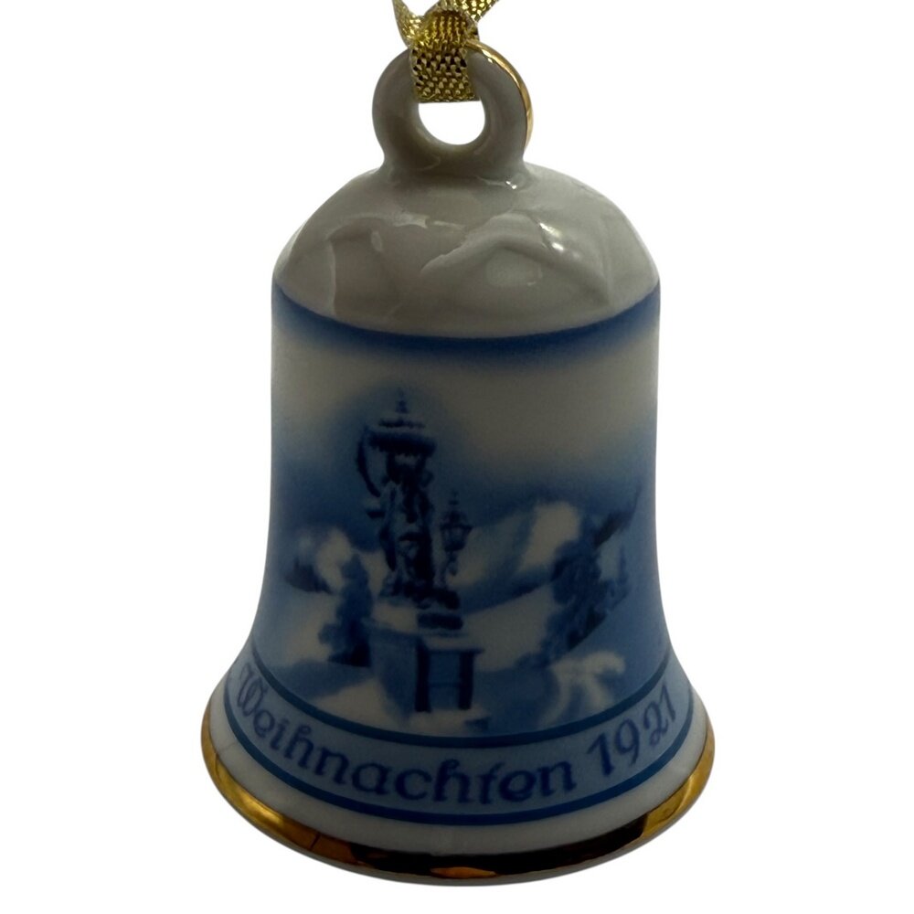 Колокольчик "Рождество 1921", 1999-2000 гг, фарфор, 22К, для Bradford Editions, Rosenthal, Германия