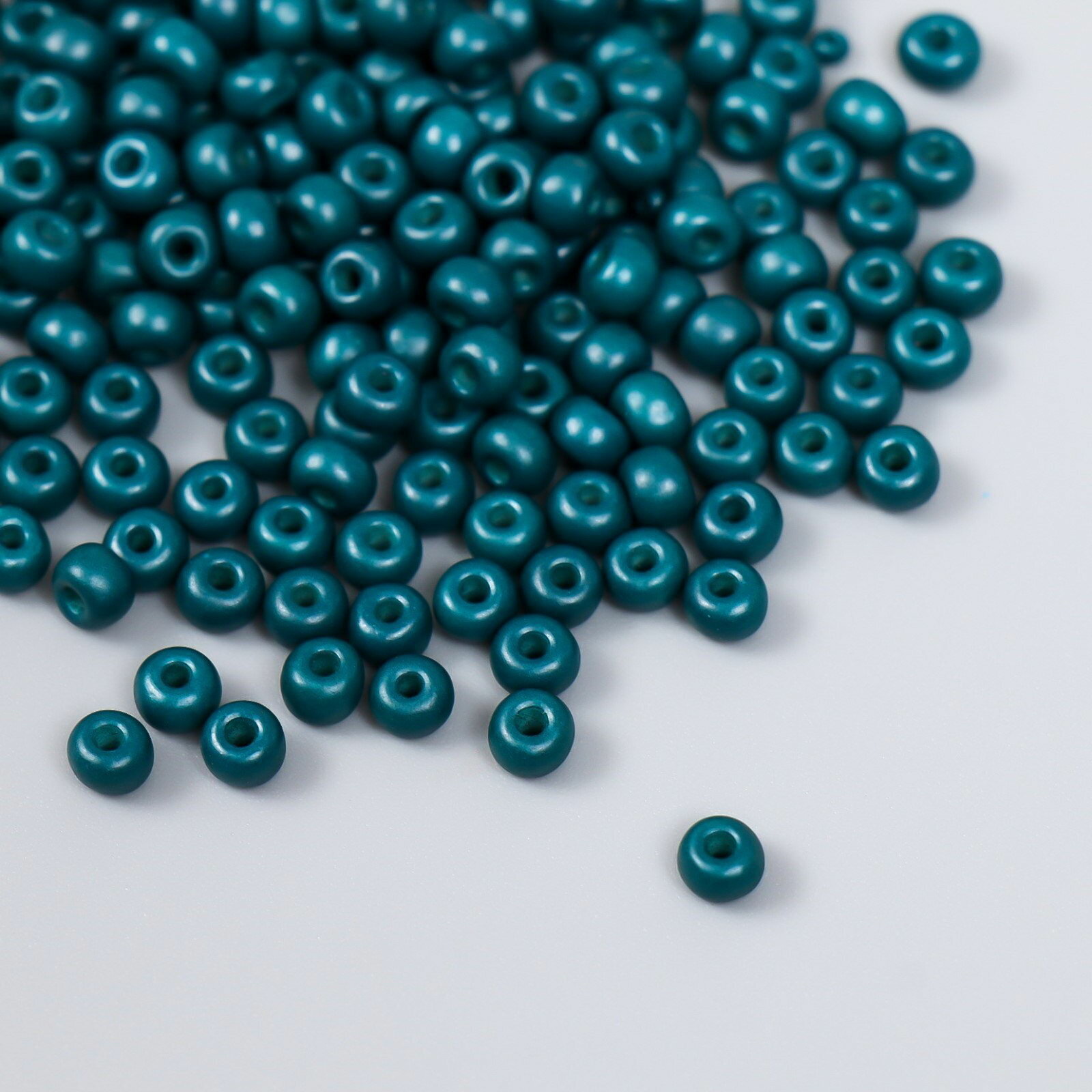 Бисер стекло 6/0 "Сапфирно-синий", 15 г, тип окрашивания: крашеное стекло