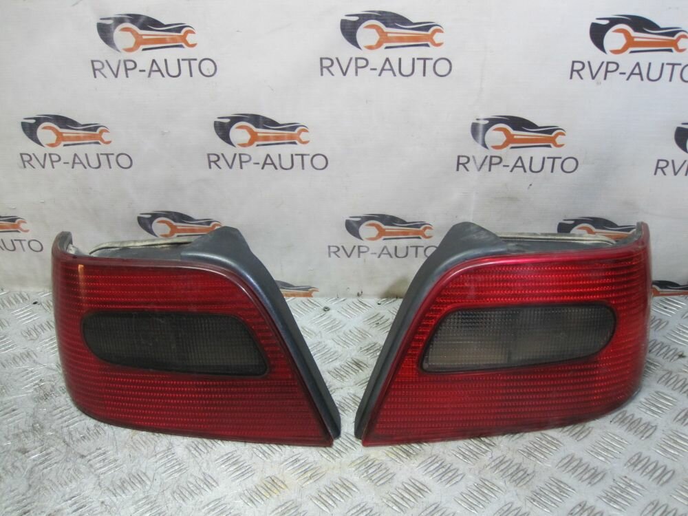 Фонарь задний Citroen Xsara 1997-2006