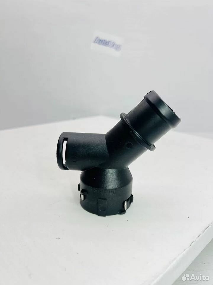 Фланец охлаждения Volkswagen Tiguan Mk2 (2016-2020), двигатель CAVA 1.4 TSI 125 л. с.