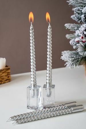 Столовые свечи витые кандела менса, серебряные, 25 см, 4 шт, Due Esse Christmas XNA11002321