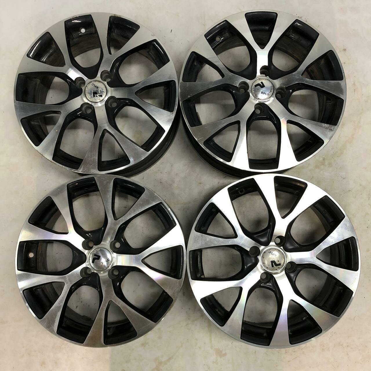 Колесные диски Replica 16x6 PCD 4x100 D54.1 ET48 (Реплика)