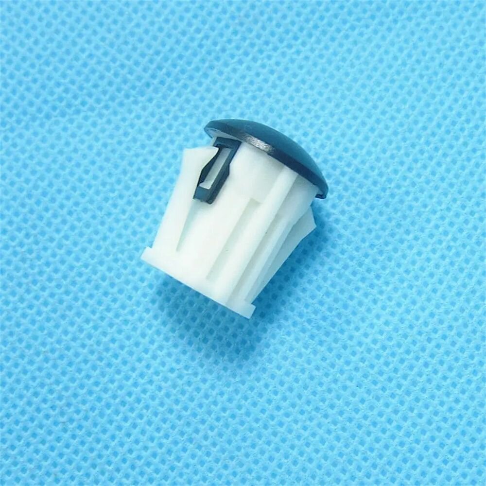 Bbm5-61-751A Датчик Солнца Для Управления Электрообогревателем Mazda 3 Cx5 Mazda 6 Cx9 Cx4