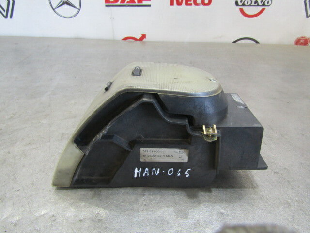 Фонарь салона MAN TGS, TGM, TGL, TGA, TGX