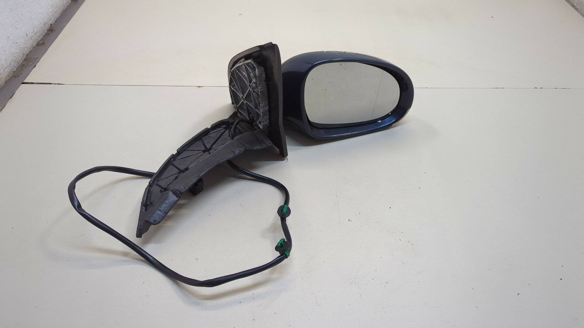 Зеркало боковое правое Volkswagen Golf 5 Б/У