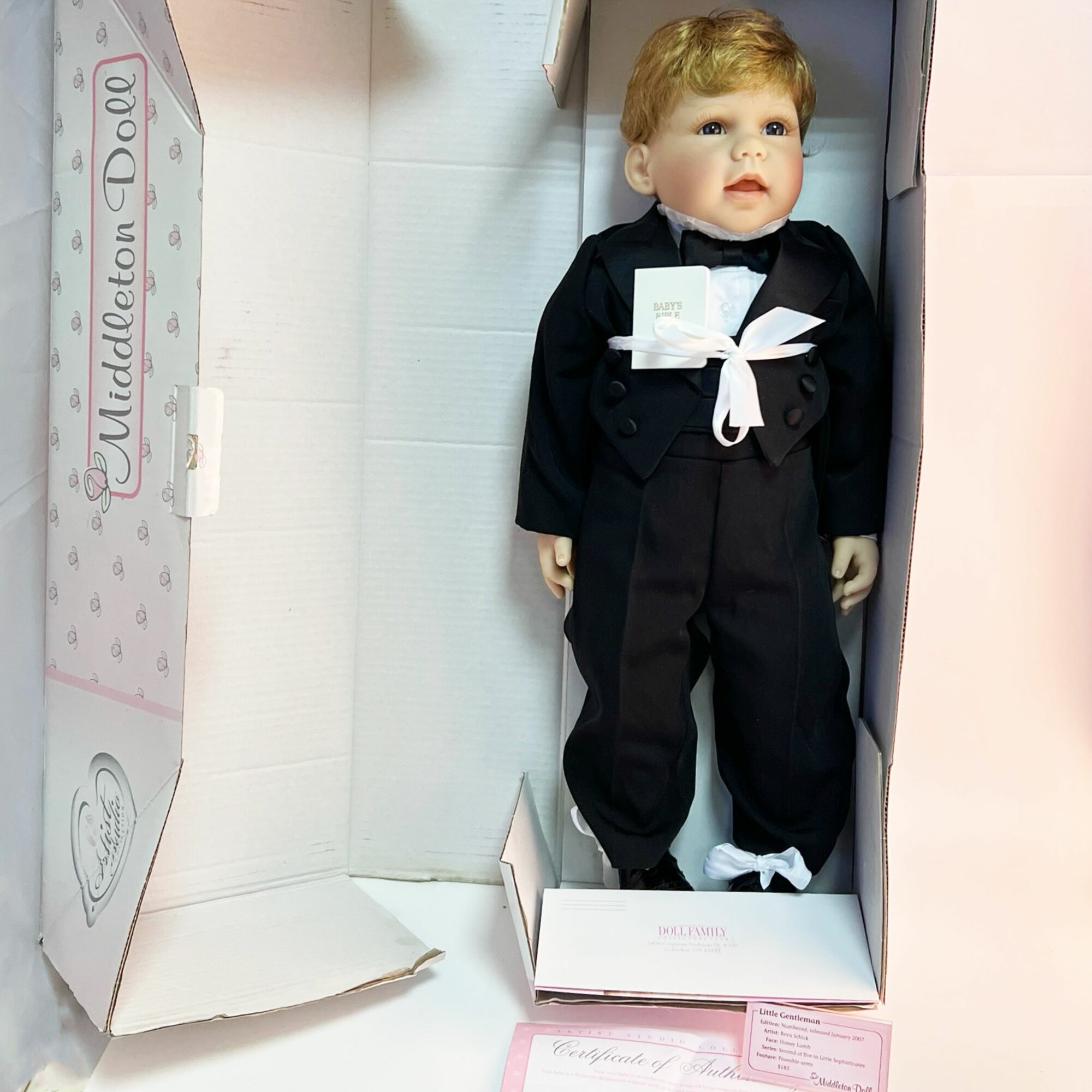 Винтажная коллекционная кукла от Middleton Doll "Маленький Джентльмен". Винил, текстиль. Middleton Doll, 2006 год
