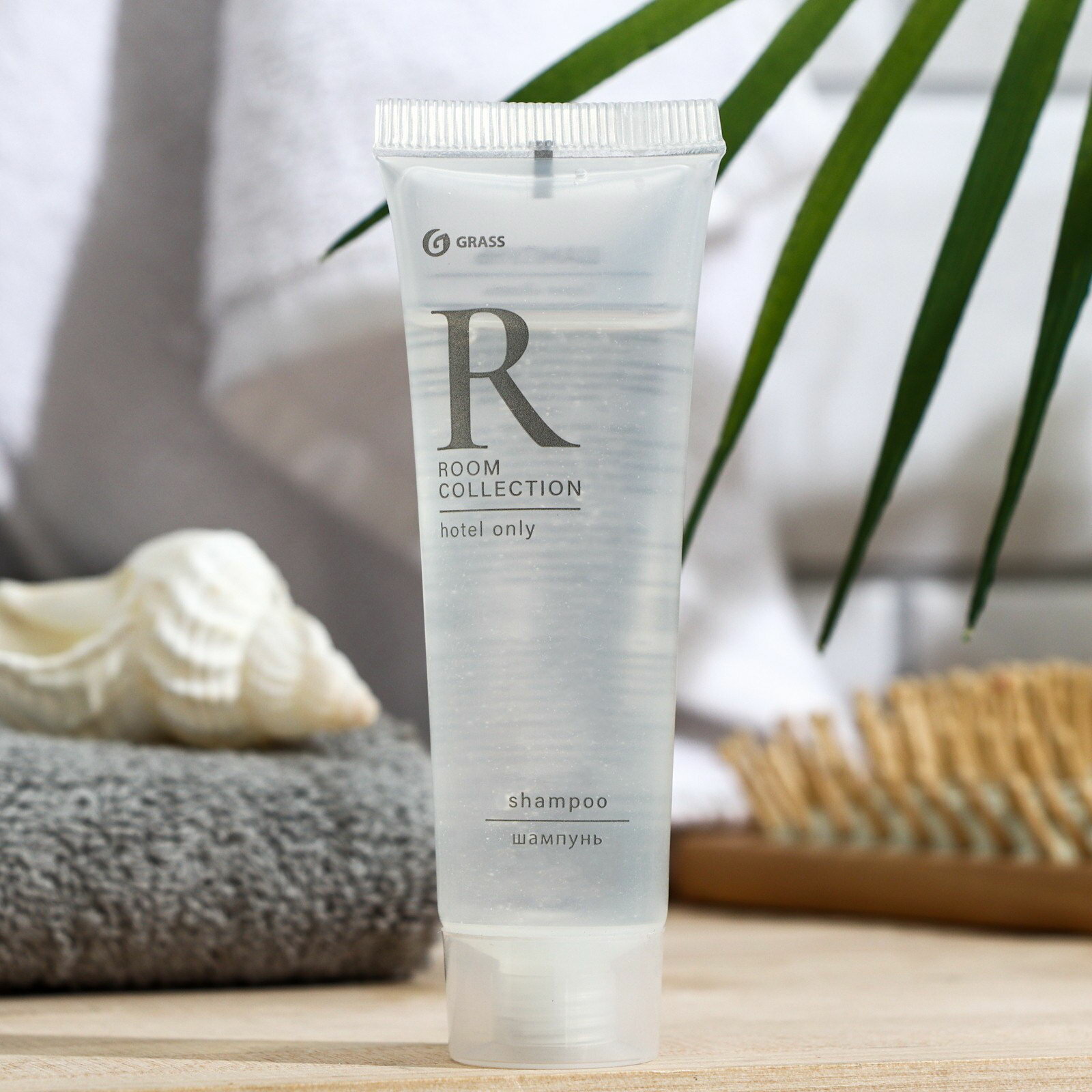 Шампунь Room туба 30 мл, для кого: женский, эффект: питание, аромат: нейтральный, 8 шт.