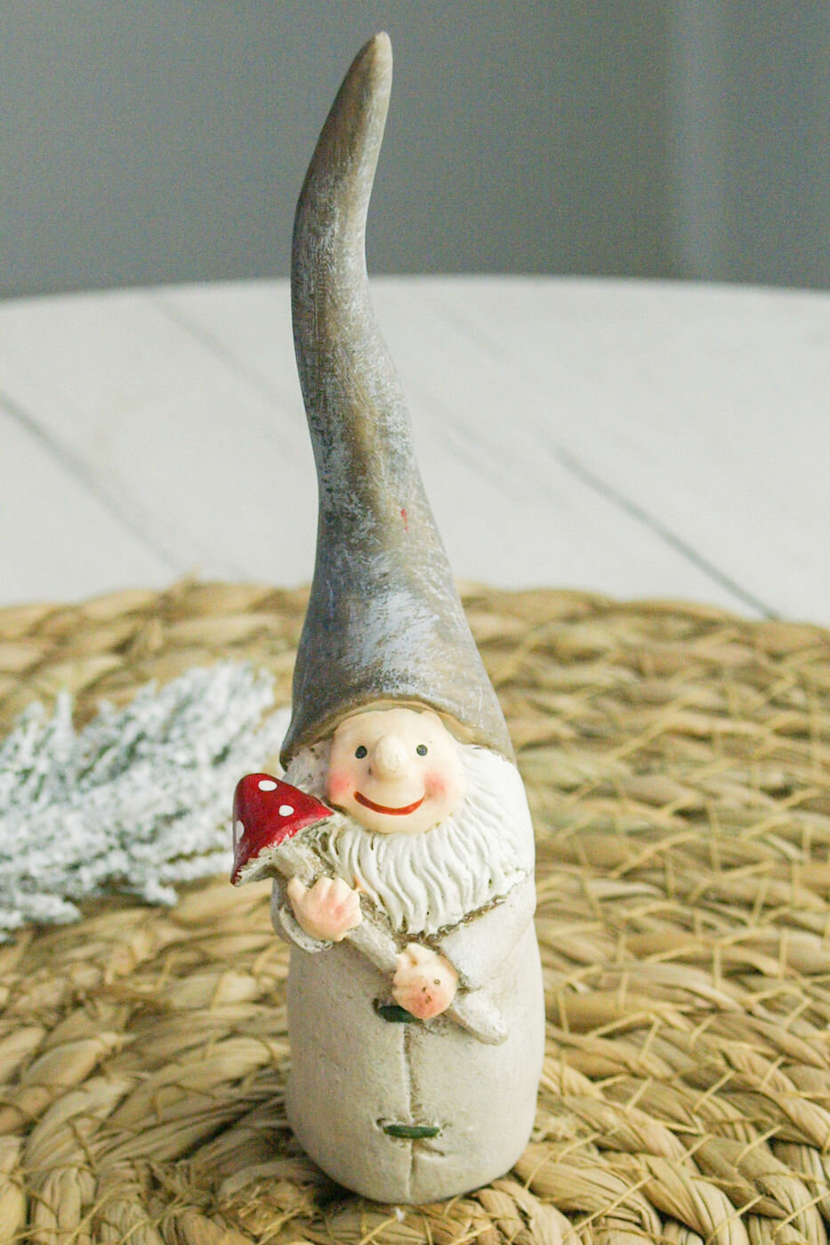 Фигурка гномик С мухомором, серый, полистоун, 13 см, Swerox Q333-GR-1