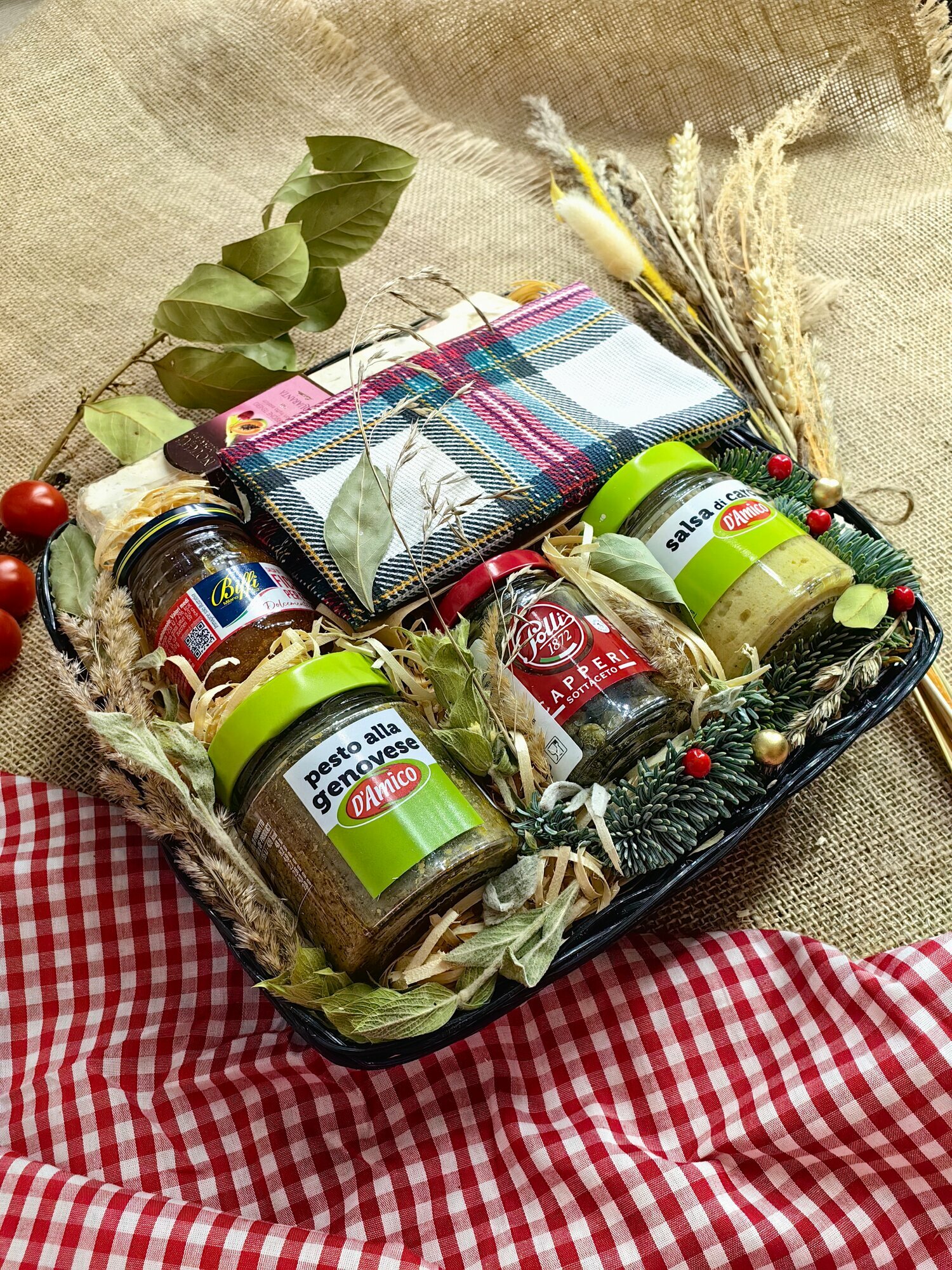 Подарочная дегустационная Корзина Итальянских продуктов для ланча