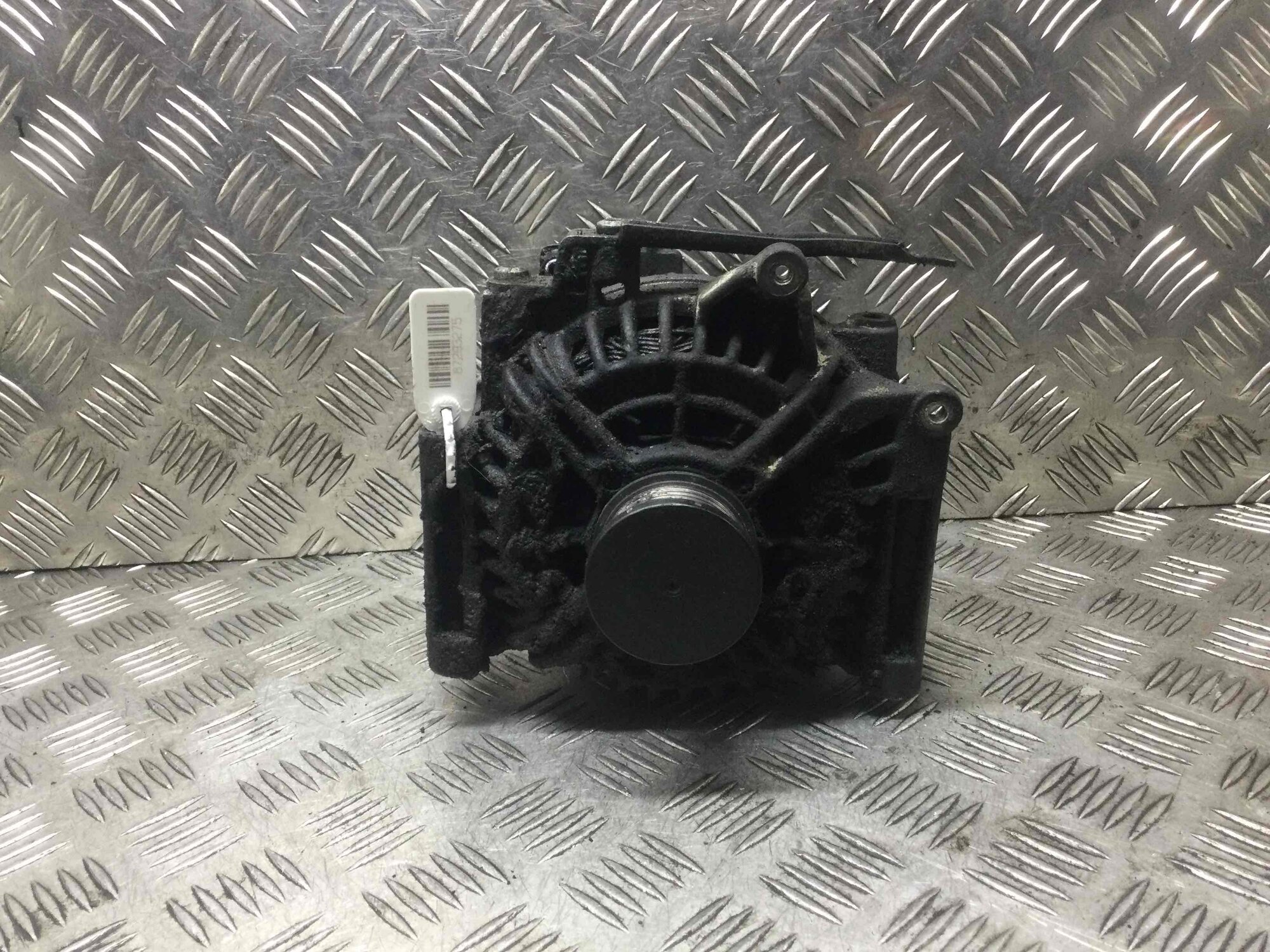 Б/У Генератор Mercedes C-klasse W203/S203/CL203 [рестайлинг] (2004-2007) 2004 г.