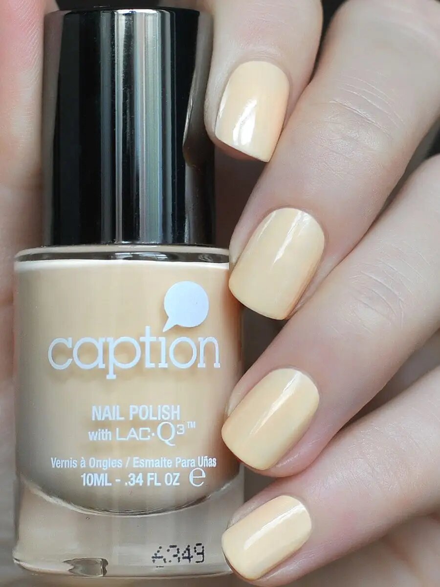Лак для ногтей США CAPTION Young nails 10 мл, с зеркальным блеском