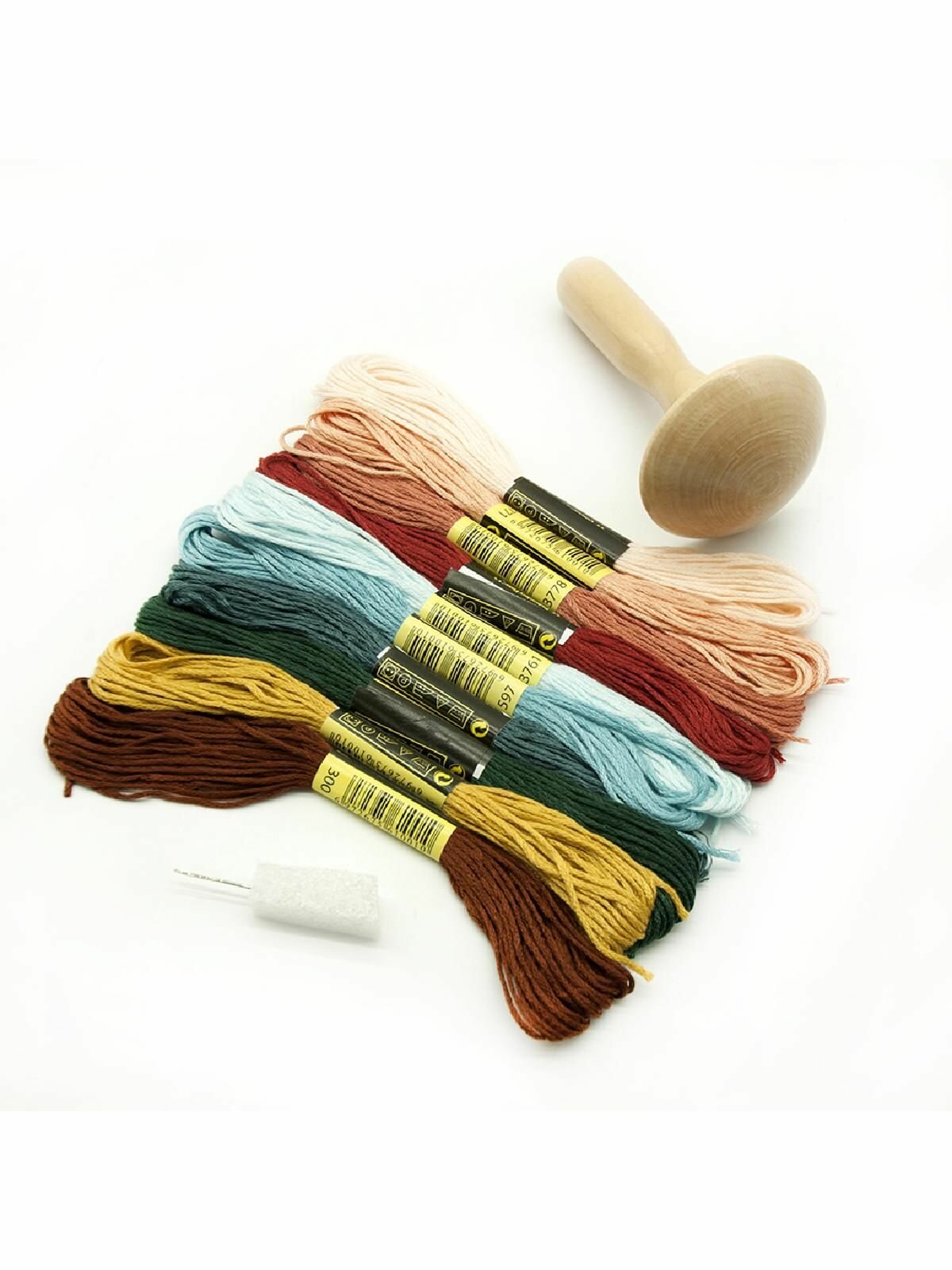 Деревянный инструмент для штопки гриб