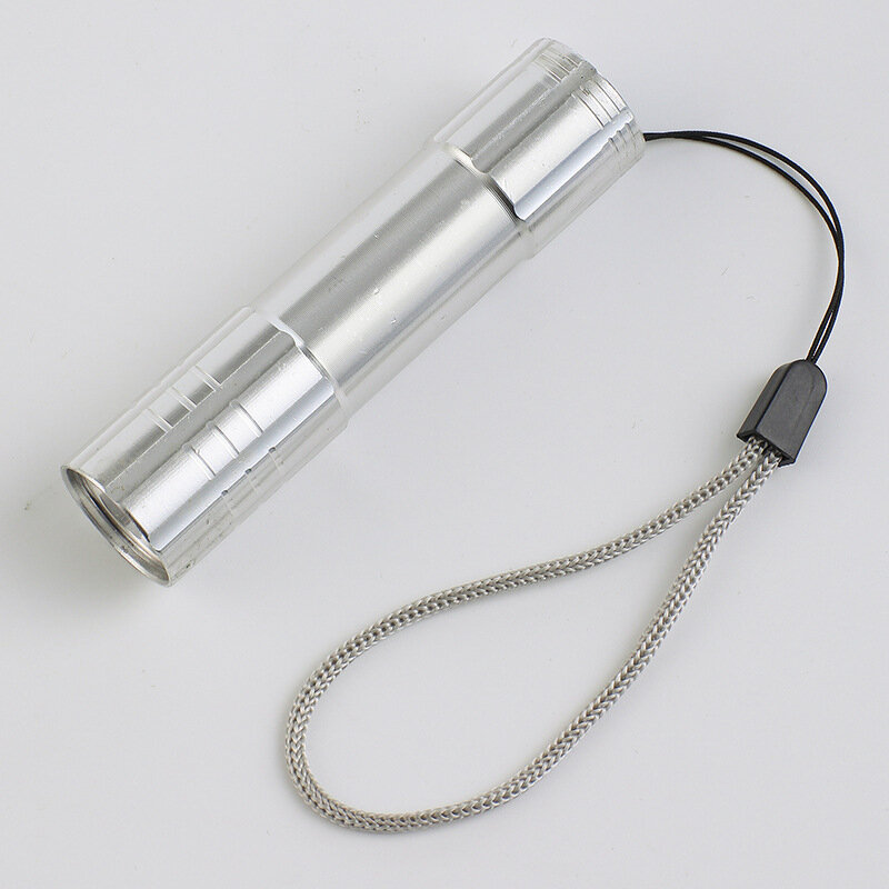 Компактный мини-фонарик с LED, алюминиевым корпусом, ярким светом, Type-C подзарядка, серебристый - портативный для