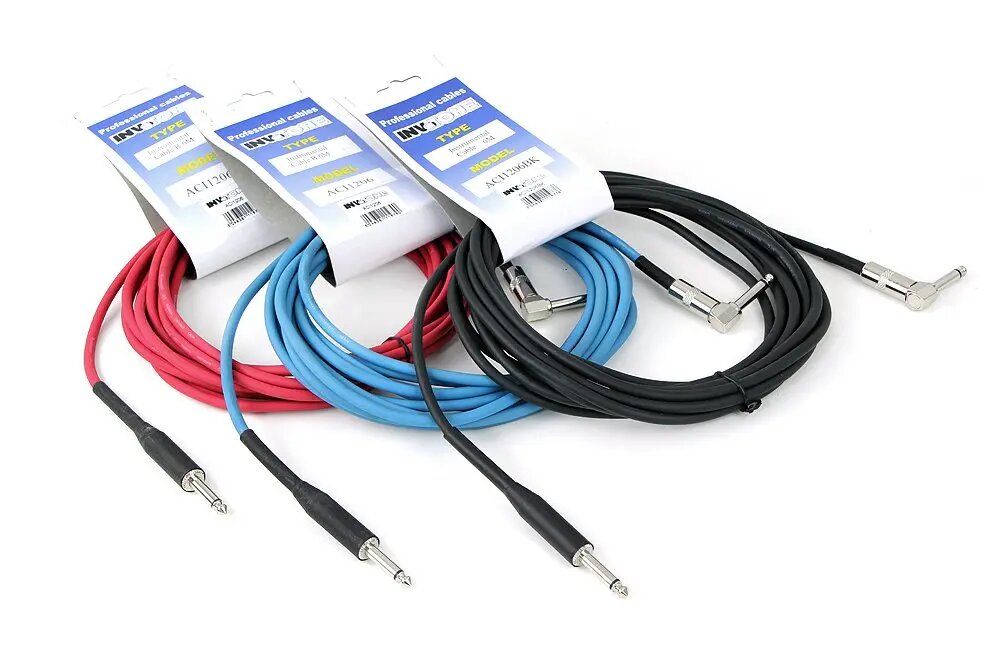 Инструментальный кабель INVOTONE ACI1204R 4м