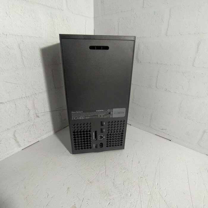 Игровая приставка Microsoft Xbox Series X 1 Тб