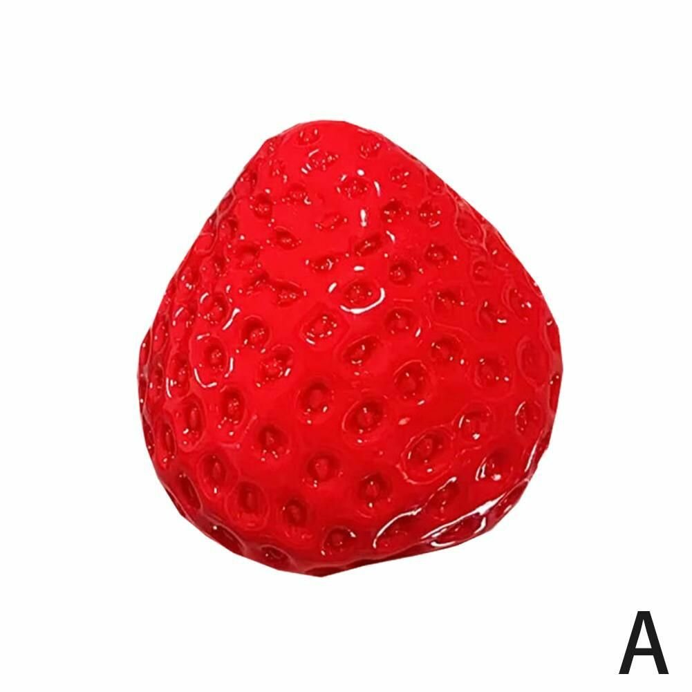 Большая клубничная антистрессовая игрушка