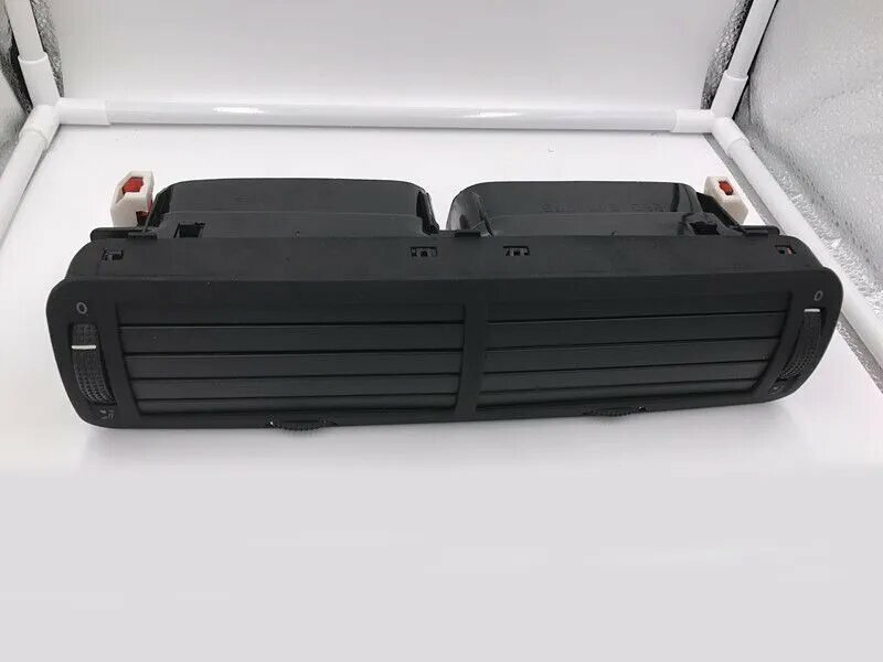 Центральный дефлектор Volkswagen Passat B5 Passat B5 Plus (1996- 2005) 120 apt.3B0819728