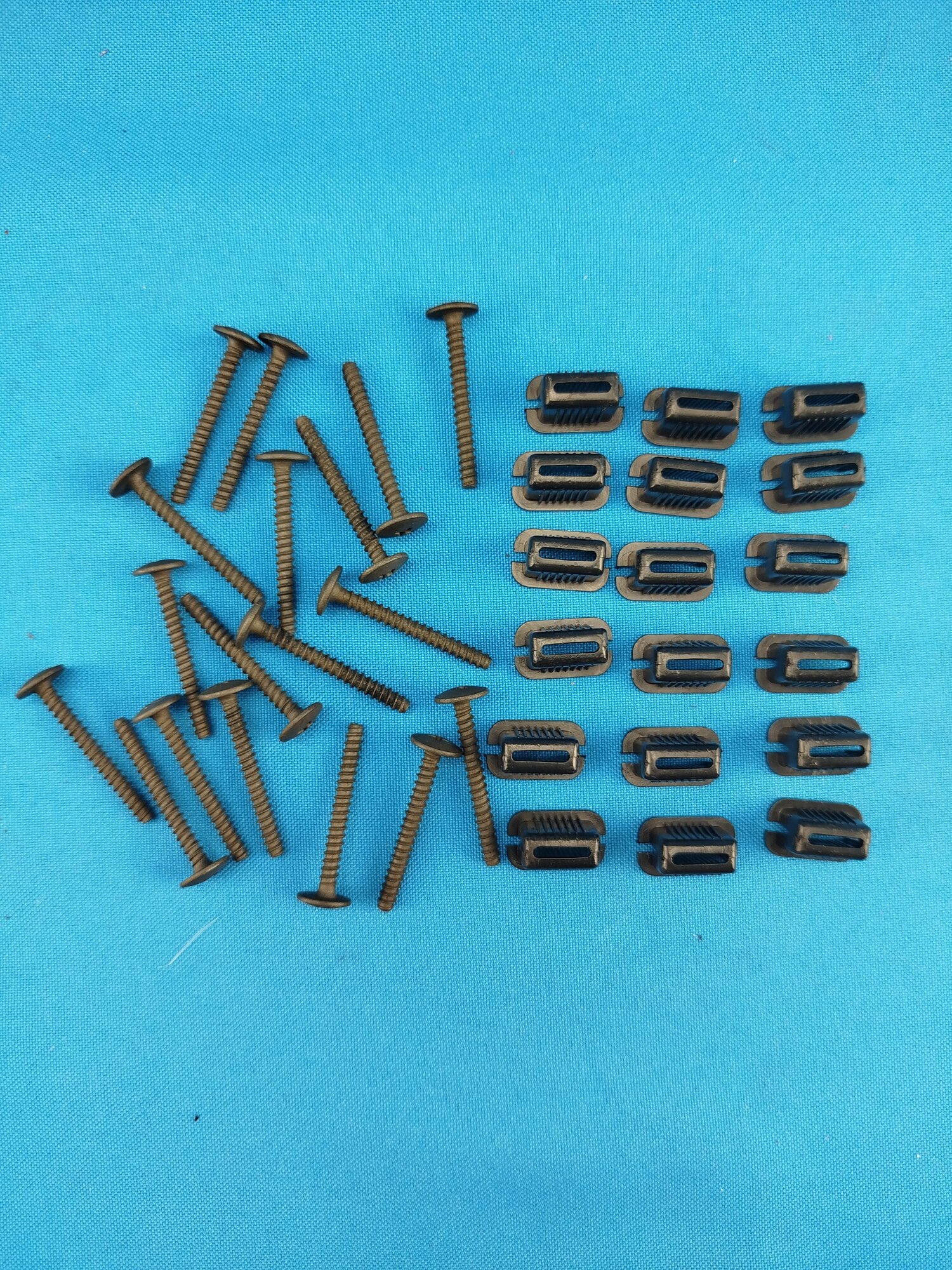 РК крепления молдинга порога "UAD" для а/м Калина (№9)