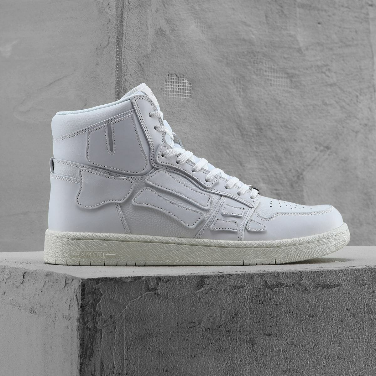 Кроссовки кеды