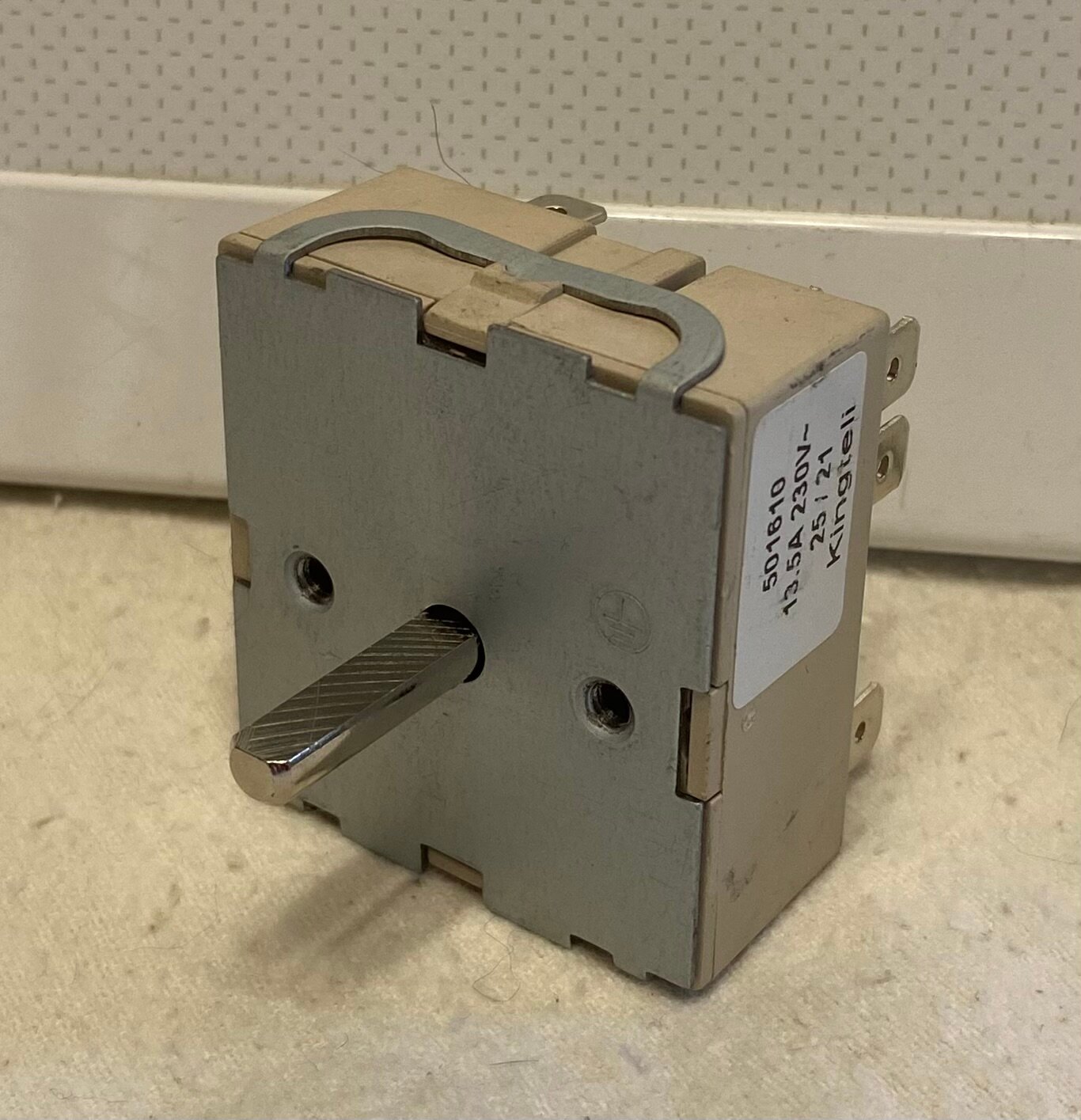 Переключатель конфорки/режимов для электроплиты HAIER (Хаер), Candy (Канди), Hansa (Ханса) 0530013932 Kingteli, 13.5 A