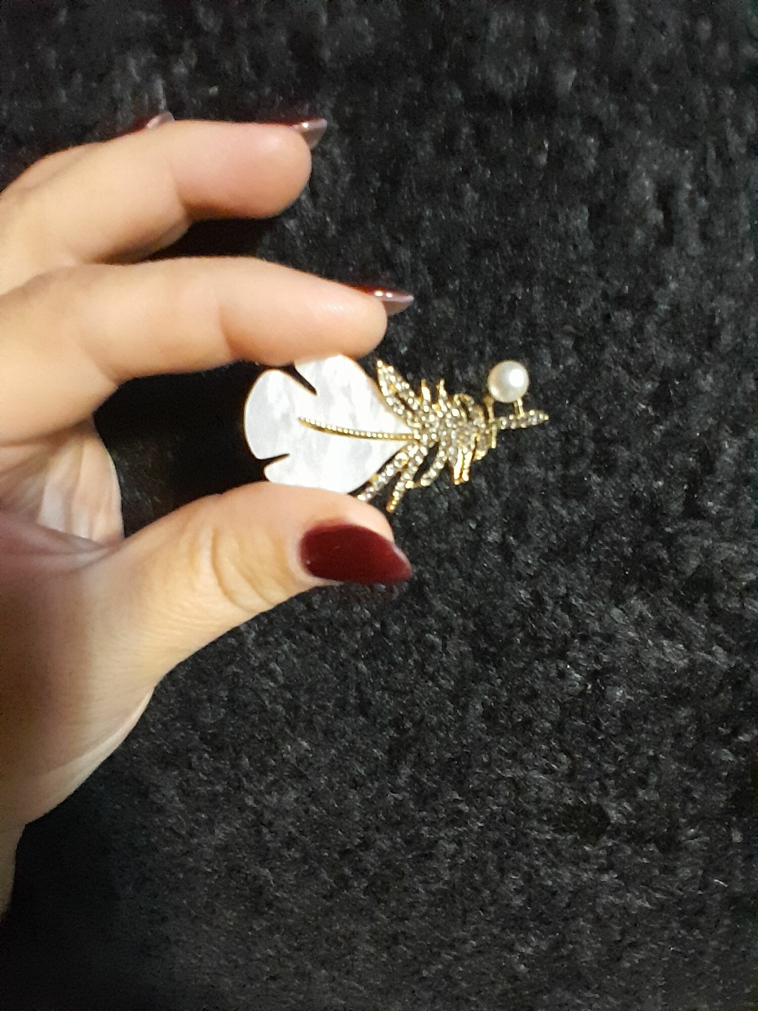 Брошь, стразы, стекло