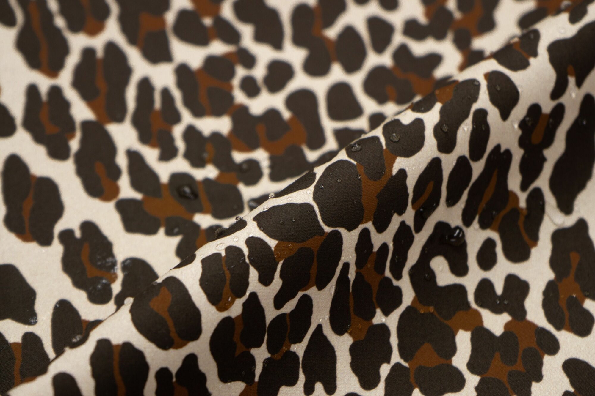 Ткань Хлопок с пропиткой леопардовый - 1,5м