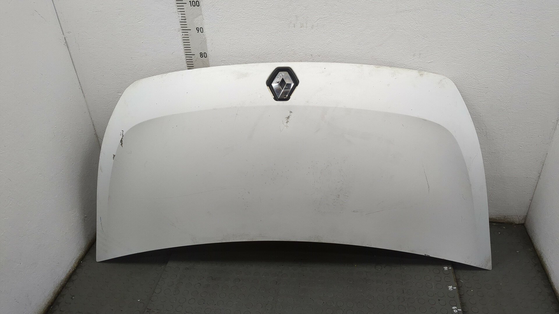 Капот Renault Master 2010- Б/У