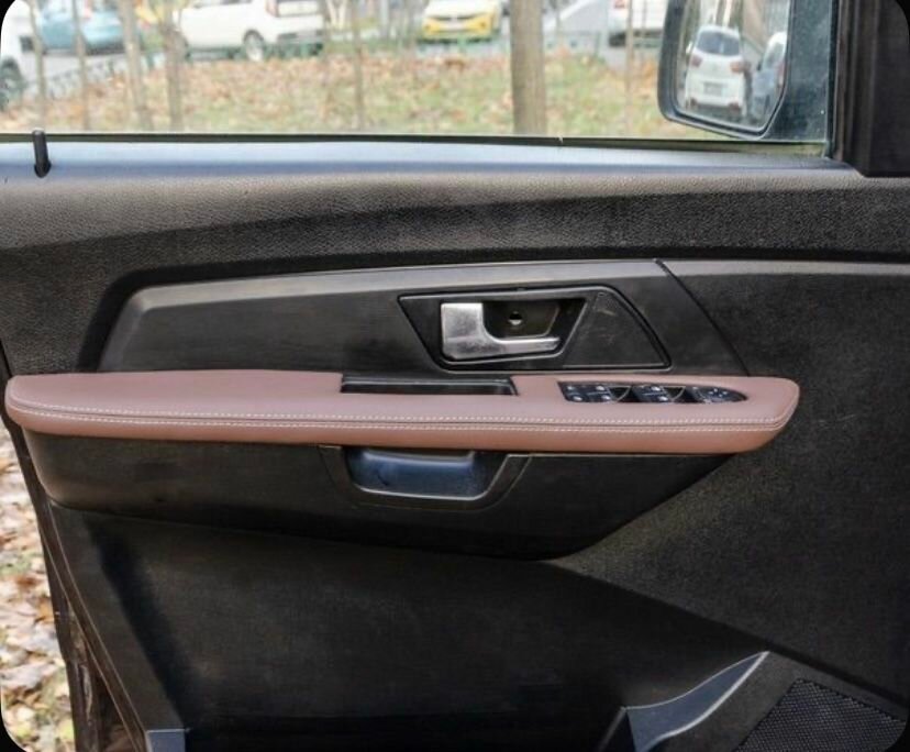 Накладки Коричневый на карты дверей УАЗ Патриот с 2015 г. До 2025 г. 4 шт)