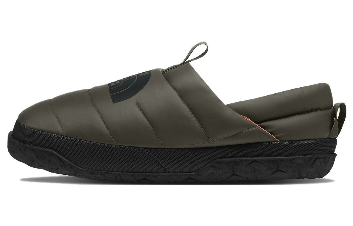 Кроссовки Nuptse