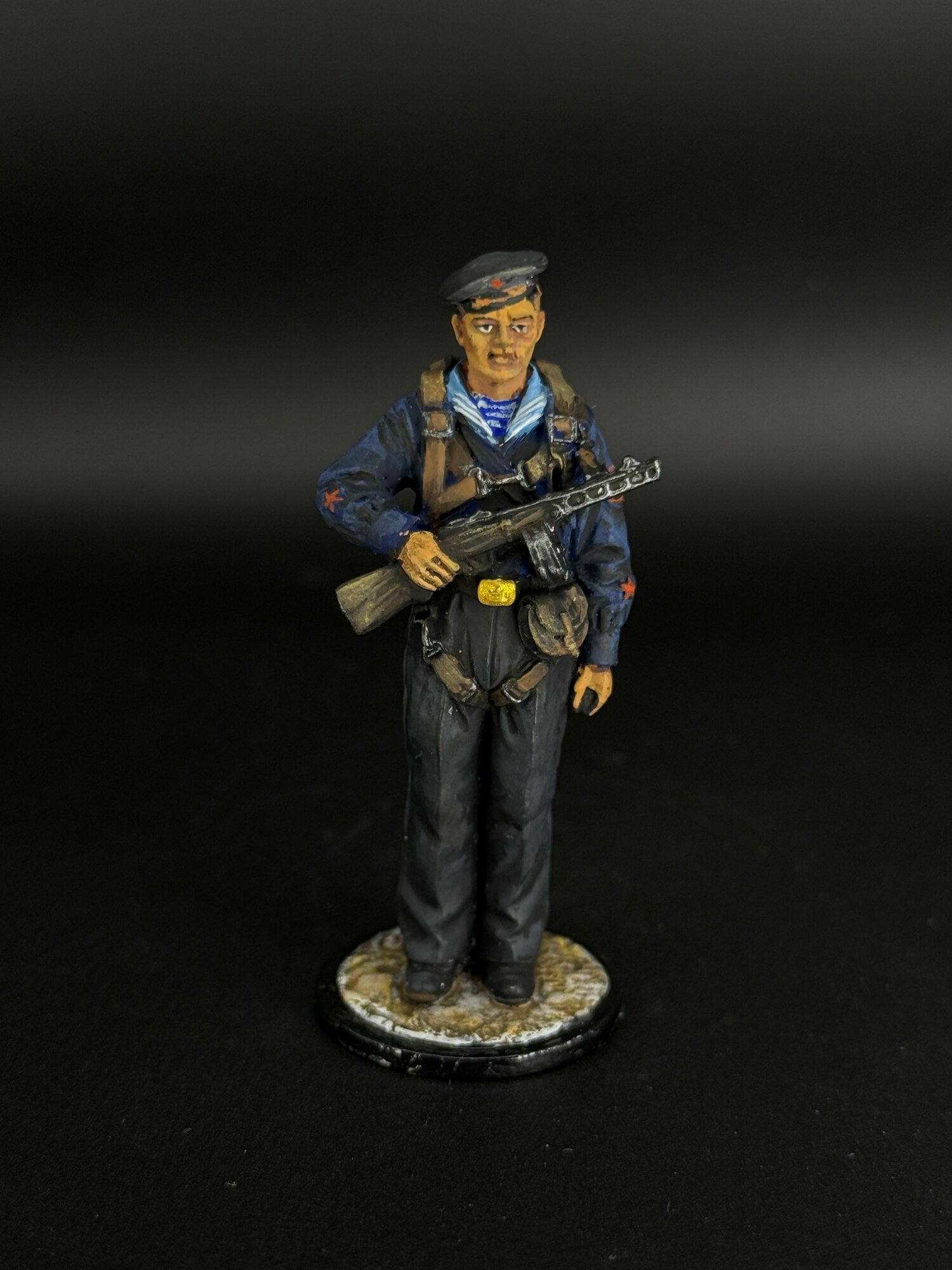 Коллекционный оловянный солдатик фигурка Краснофлотец парашютист-десантник, 1941г. СССР. масштаб 1:32 ручная роспись