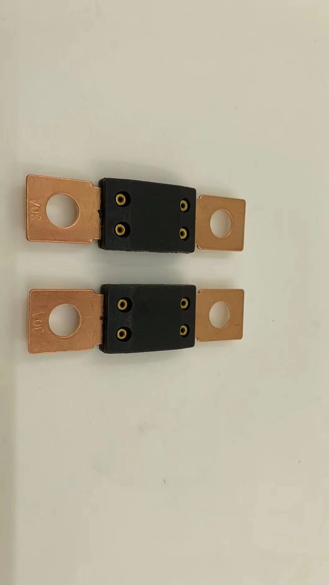 Мега предохранитель 30А-500А 32В Модифицированный автомобильный предохранитель болтового типа, большой плоский вставной круглый отверстие