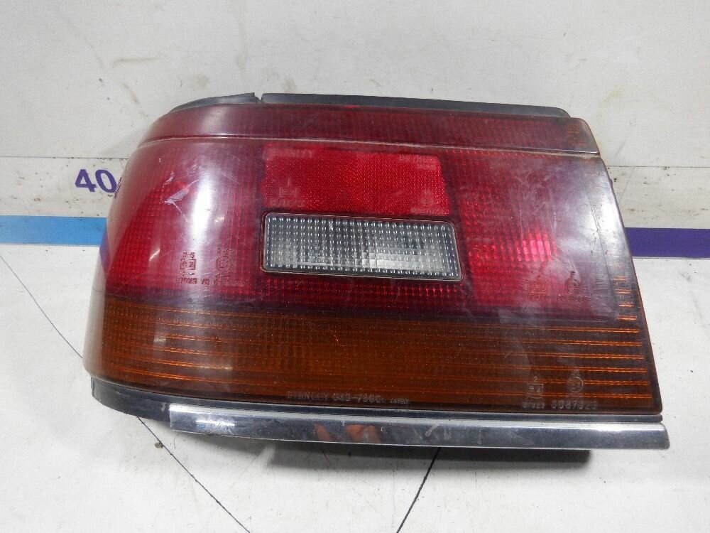 Фонарь задний левый Mazda 626 GD