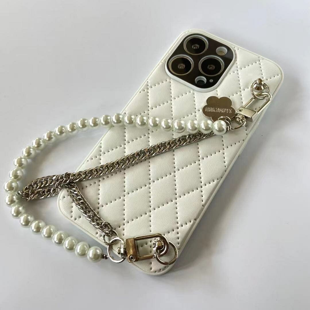 2026 Последняя модель Совместимый новый кроссбоди чехол для Apple 14, чехол для iPhone 14 Pro с алмазным узором, стиль Chanel, 16 Pro, ремешок, полное покрытие