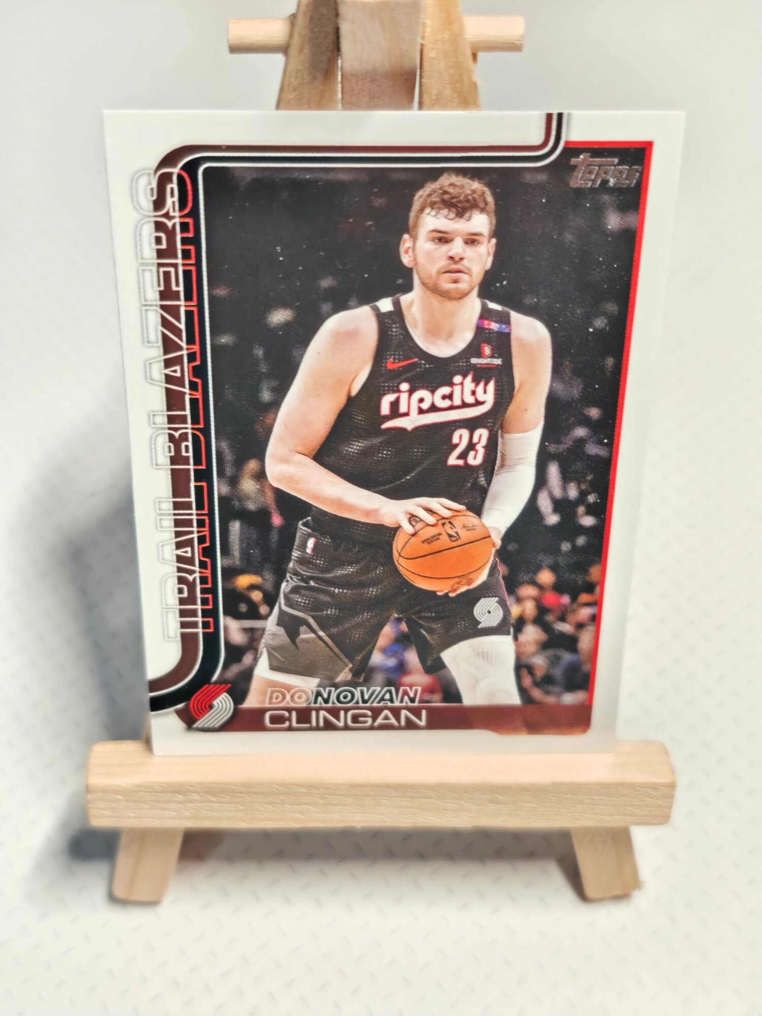 Коллекционная карточка Topps NBA (стандартное издание)