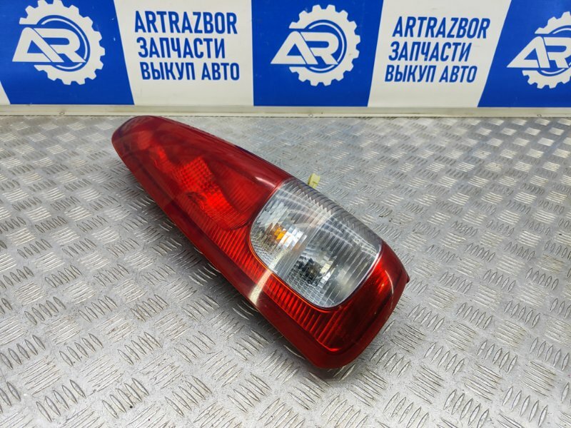 Б/У Фонарь задний левый Chevrolet Rezzo / Шевроле Реззо 1.6 A16DMS 90 Л.С 2006