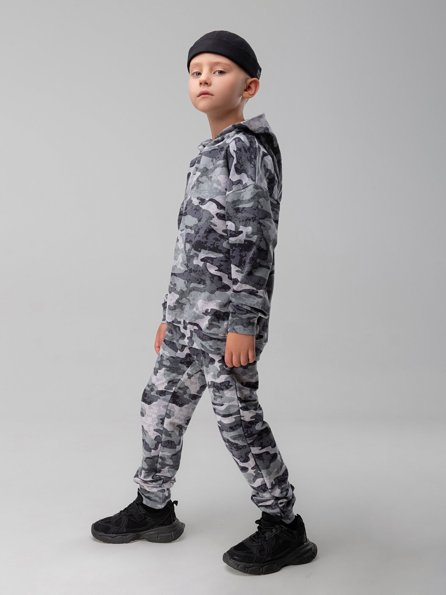 Костюм спортивный