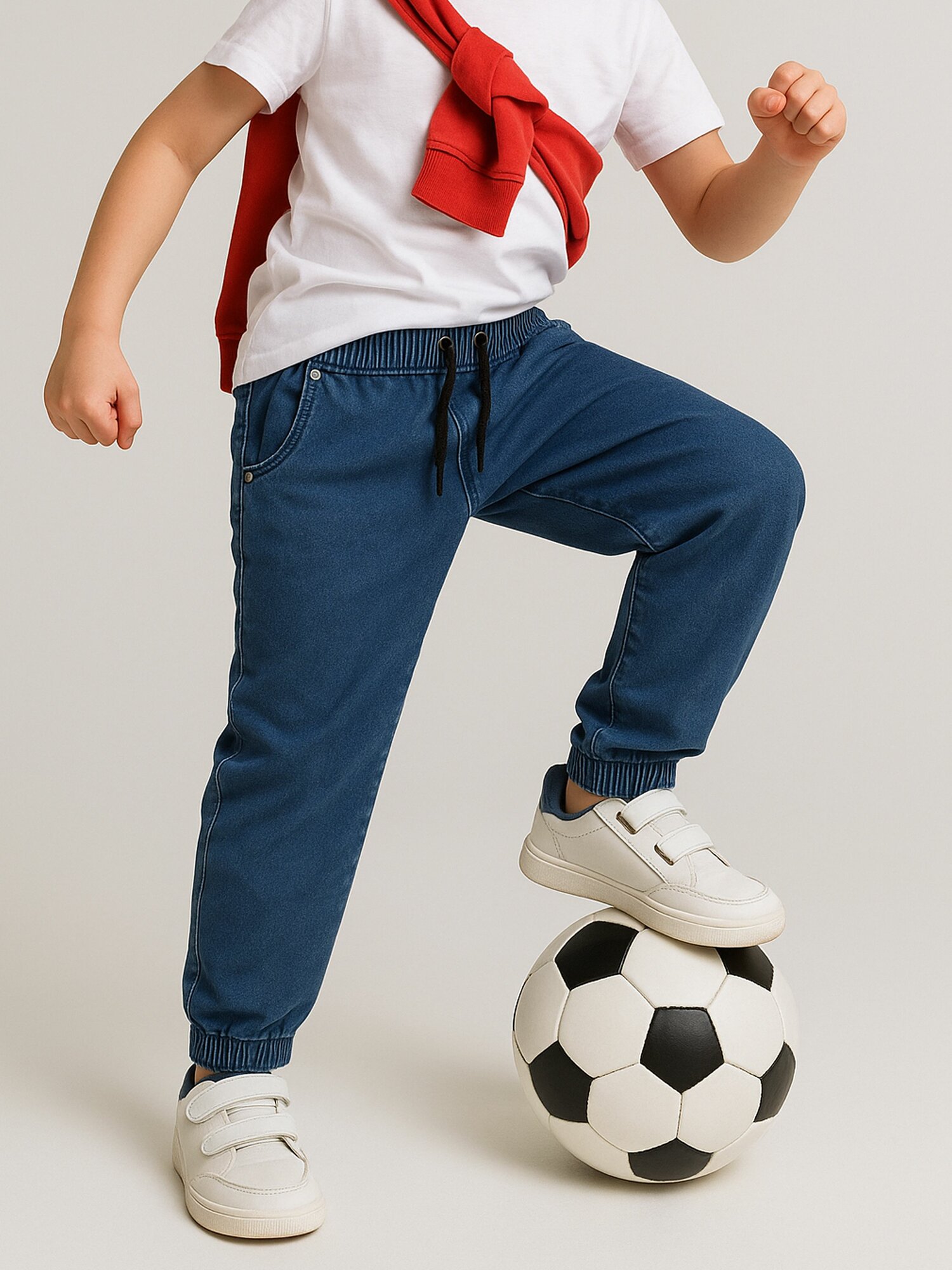 Джинсы Весна-лето 2025