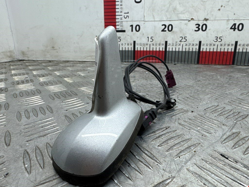 Антенна Mercedes C-Class (W204) A2048204775 арт. 2272720