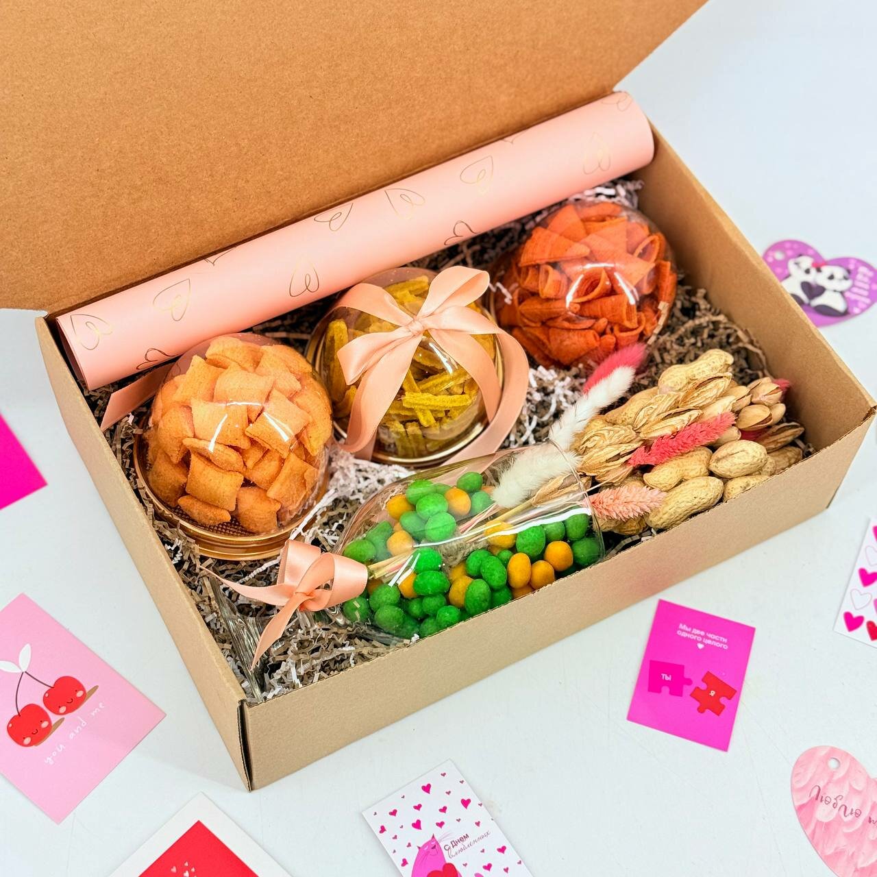 Подарочный набор снеков орехов. Пивной бокс. Подарок девушке, мужчине