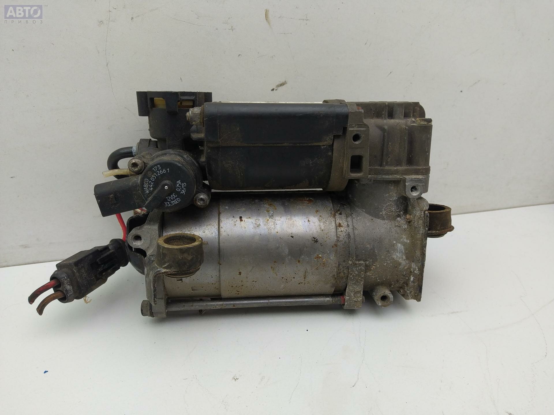 Компрессор пневмоподвески Mercedes S-Class W220 (1998-2005)