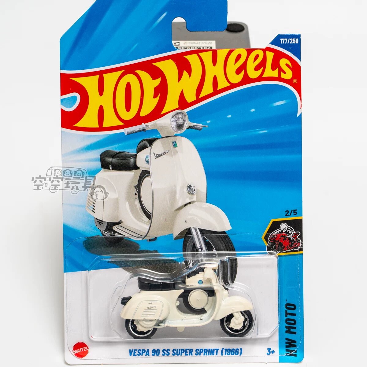 Hot Wheels 24AB Бэтмен Батмобиль и Koenigsegg Суперспорткар Цвет：177 VESPA 90 SS SUPER SPRINT [1966] БелыйСерия
