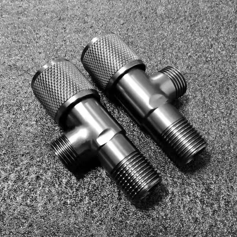 Комплект вентилей угловых (пара) TIM 1/2" x 1/2" (НР/НР, с отражателем, нержавеющая сталь)