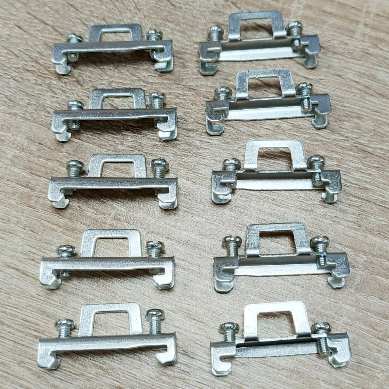 Ограничитель на DIN-рейку (металл) 2 винта (пакет 10 шт./уп.)