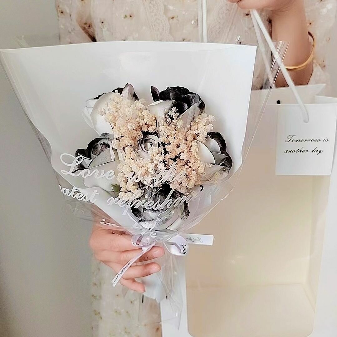 Букет из мыла, мыльных роз, подарок на 14 февраля день Святого Валентина, на день рождения маме, женщине, девушке, подруге жене, бабушке учителю