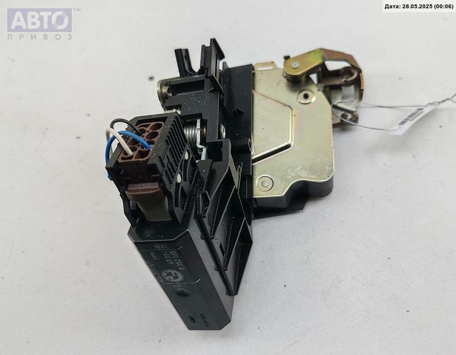 Замок двери передней правой BMW 5 E39 (1995-2003)
